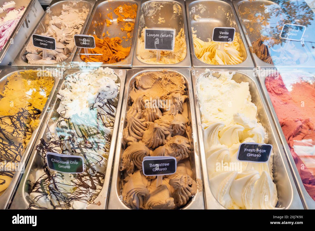 Italian gelatto ice cream hi-res stock photography and images - Alamy