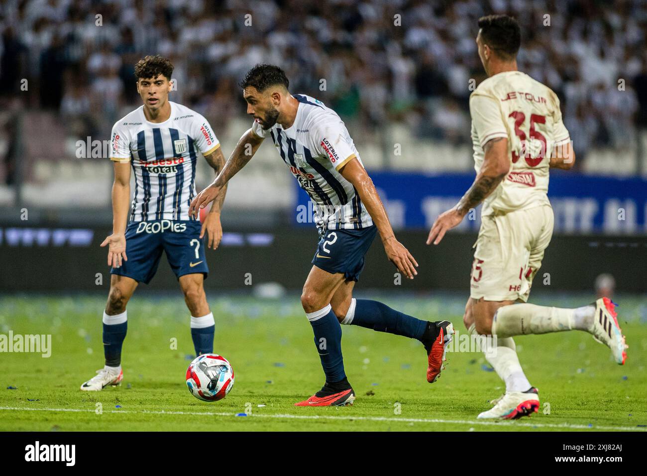 LIMA, PERU - FEBRUARY 10: Juan Pablo Freytes of Alianza Lima during ...