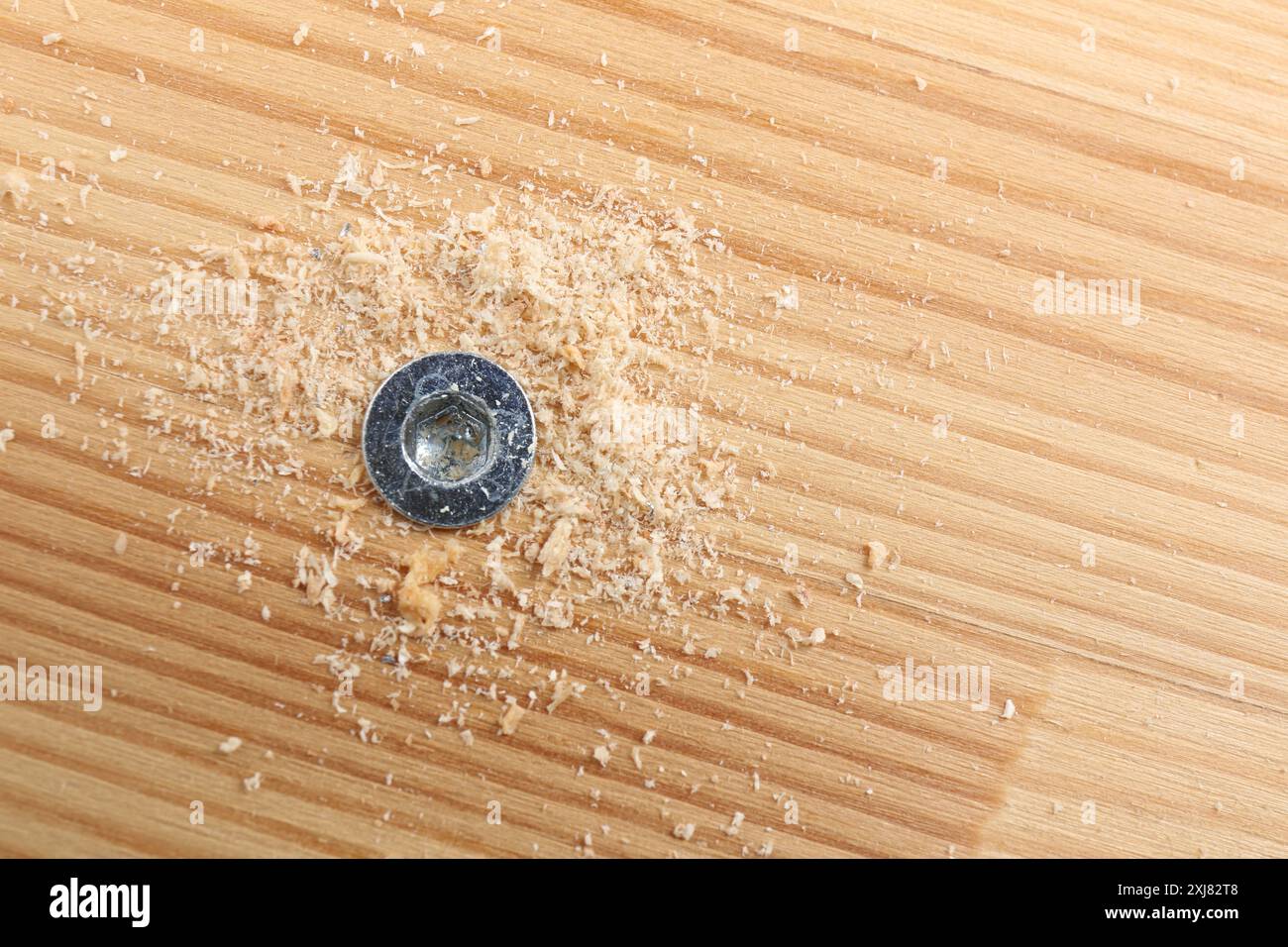Screw in wooden plank screwdriver hi-res stock photography and images ...