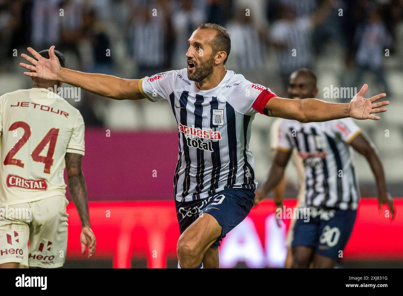 LIMA, PERU - FEBRUARY 10: Hernan Barcos of Alianza Lima during Liga 1 ...