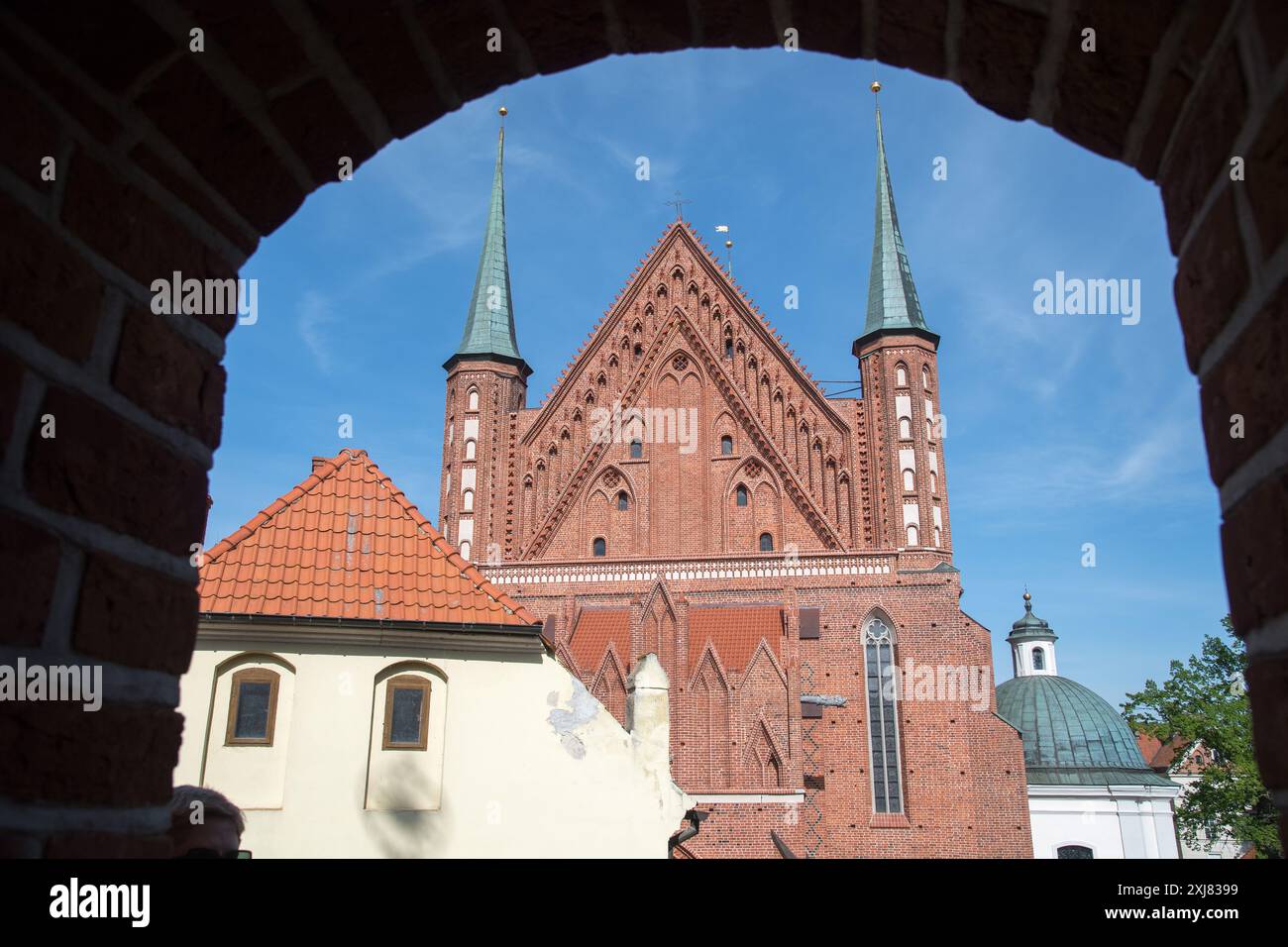 Gothic Archcathedral Basilica of the Assumption of the Blessed Virgin ...