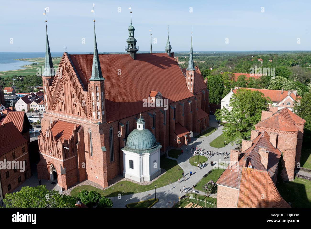 Gothic Archcathedral Basilica of the Assumption of the Blessed Virgin ...
