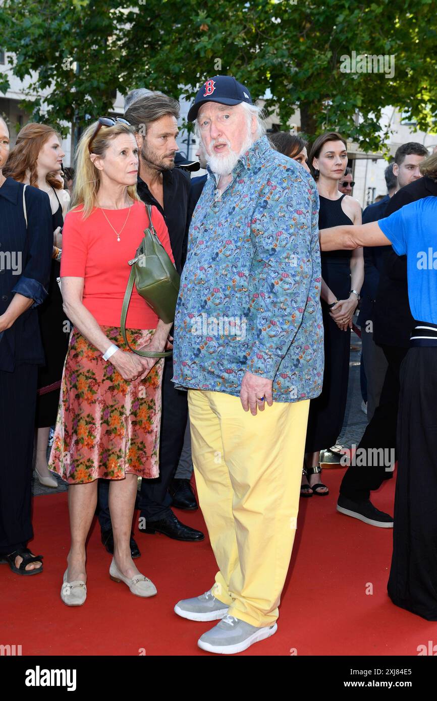 Leslie Malton mit Ehemann Felix von Manteuffel / Filmpremiere im Zoo ...