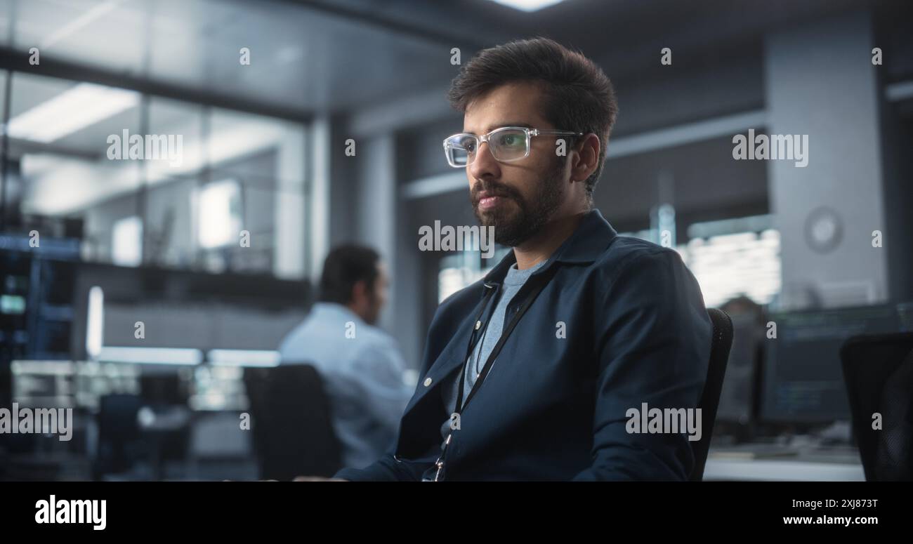Software developer india hi-res stock photography and images - Alamy