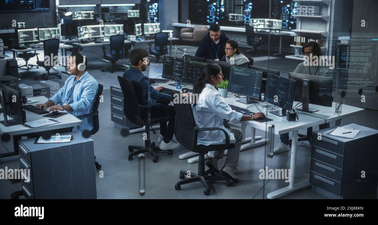 India collaborative team work hi-res stock photography and images - Alamy