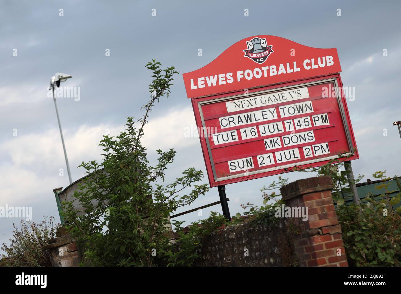 Lewes dripping pan hi-res stock photography and images - Alamy
