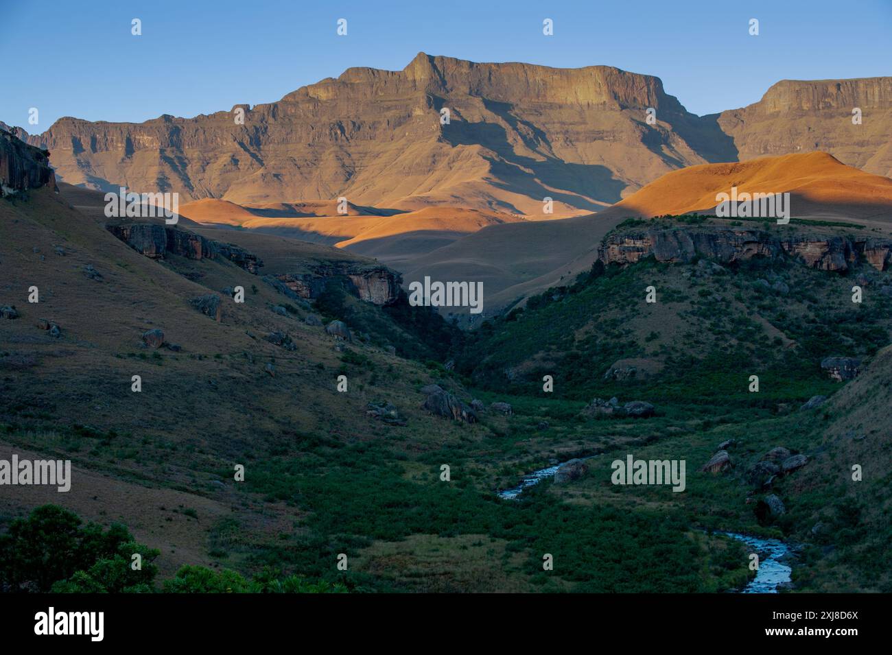 Giants castle, Drakensberg, South Africa Stock Photo - Alamy