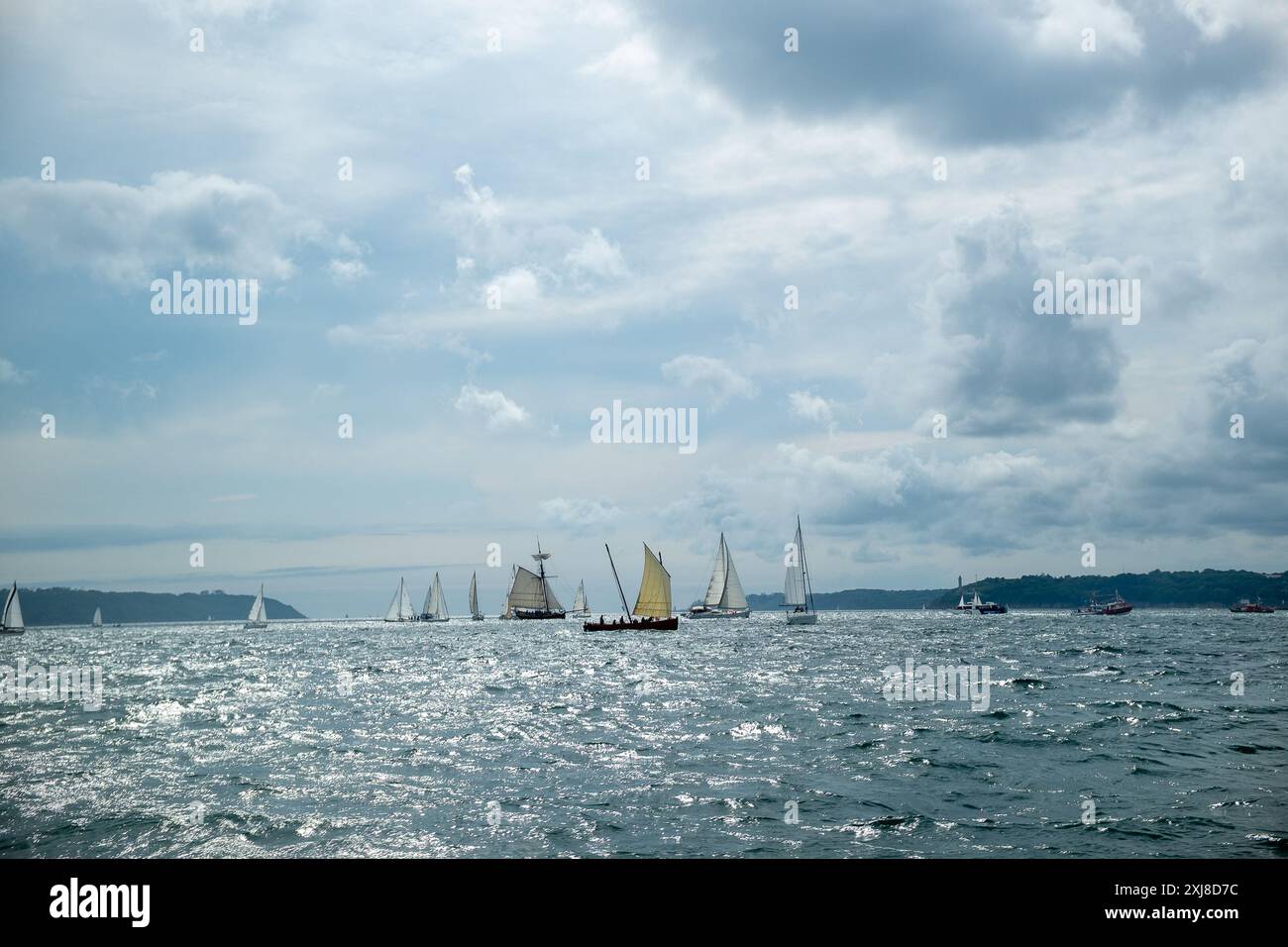 Gathering of ancient boats and more modern boats from around Europe to ...