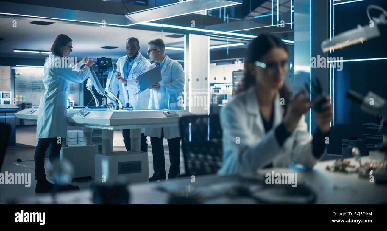 High science tech lab group hi-res stock photography and images - Alamy