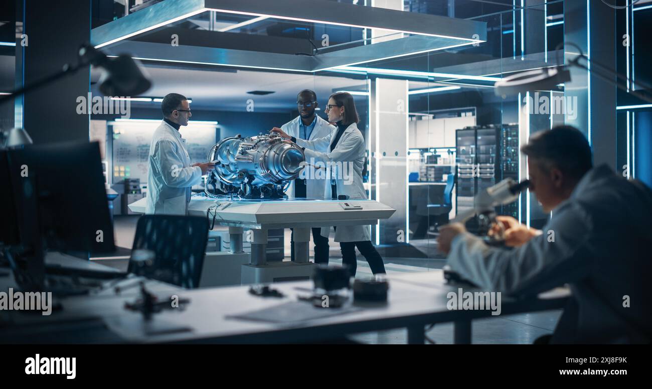 Turbine engine black hi-res stock photography and images - Alamy