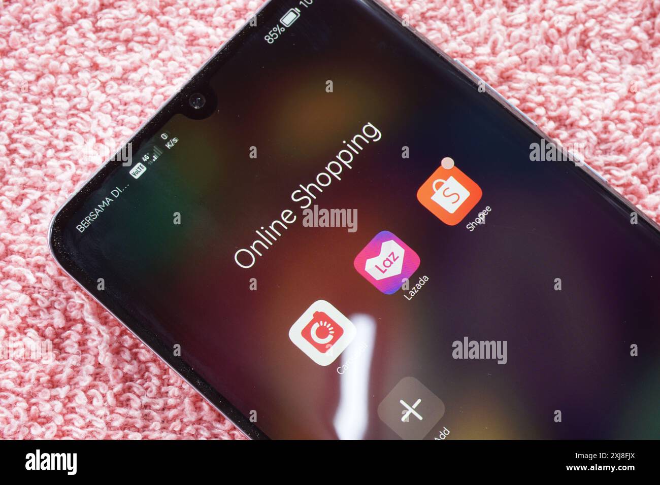 Lazada shopping app hi-res stock photography and images - Alamy