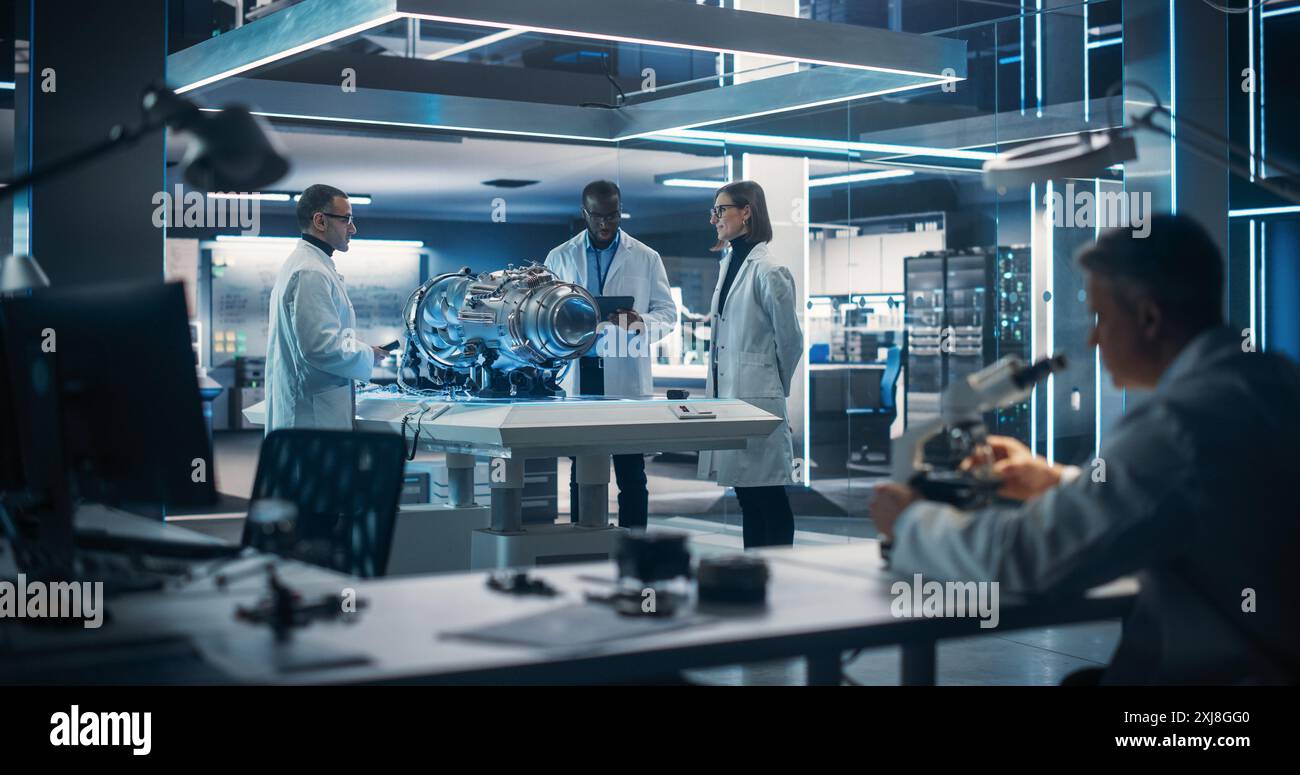 Turbine engine black hi-res stock photography and images - Alamy