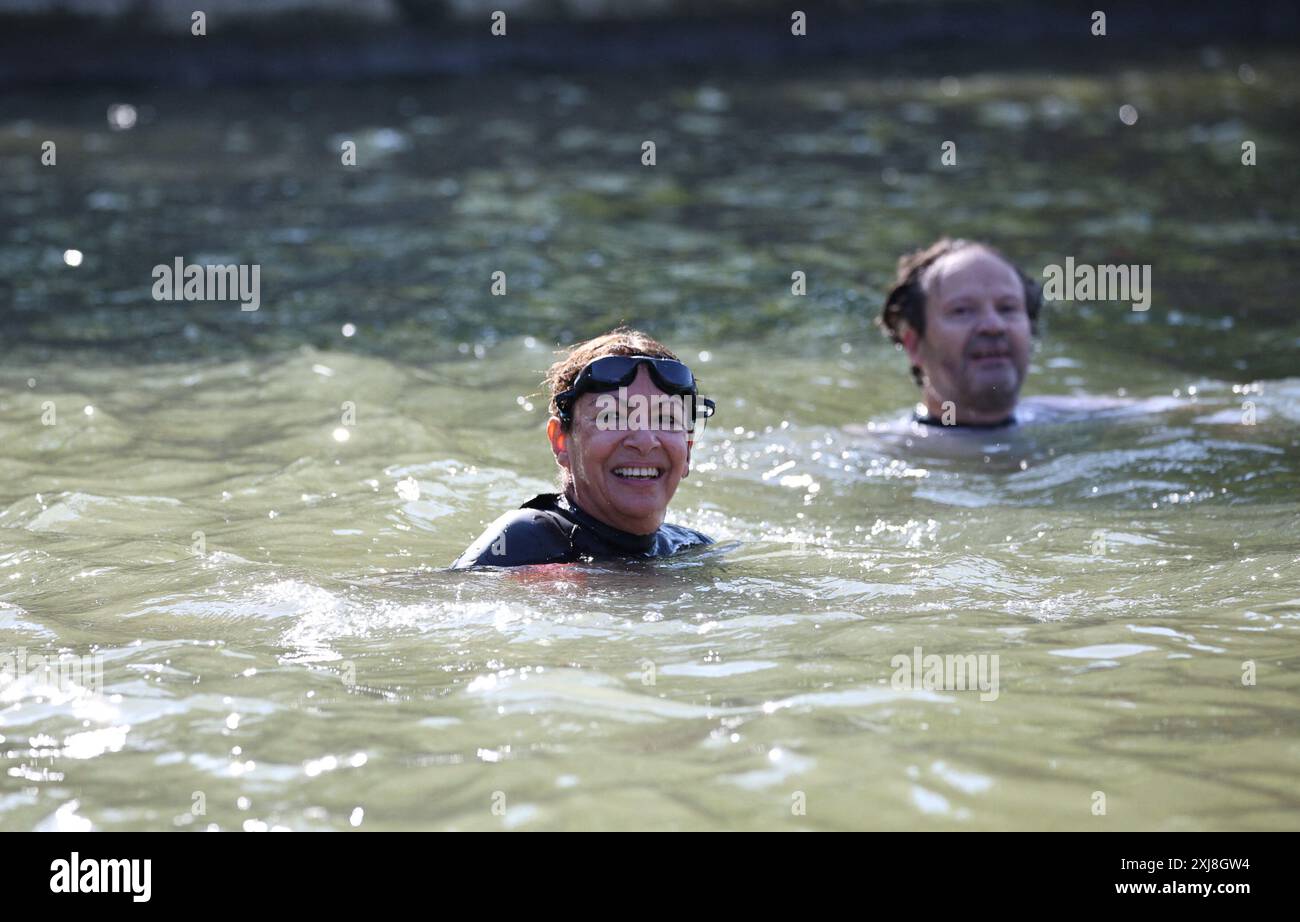 After months of anticipation, Paris Mayor Anne Hidalgo swims in the ...