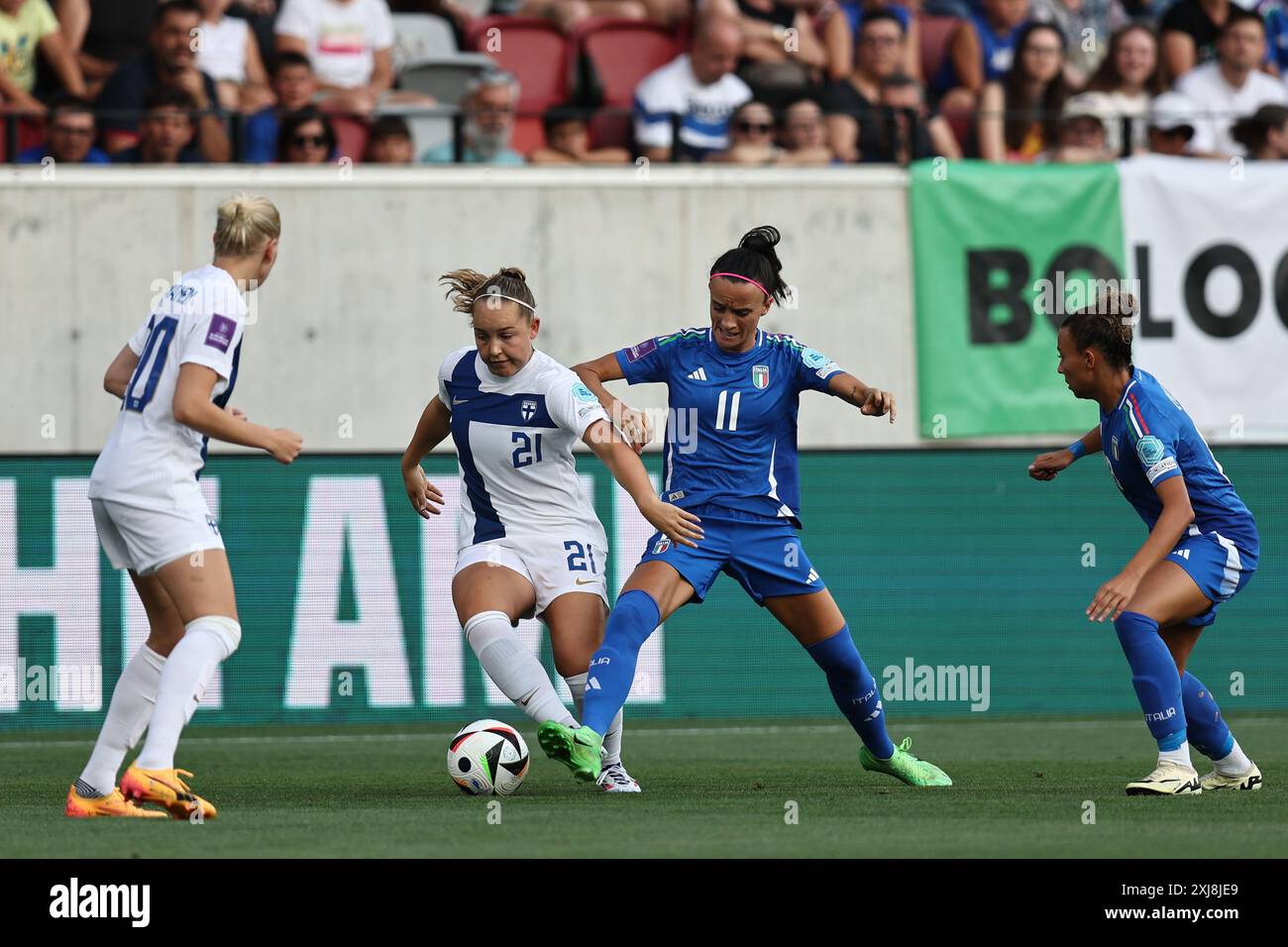 Finland women hi-res stock photography and images - Alamy