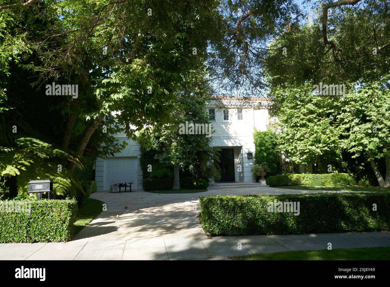 Beverly Hills, California, USA 16th July 2024 Menendez home at 722 N ...