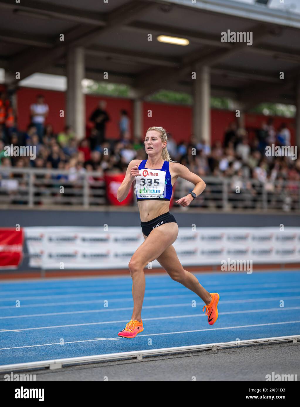 JENNY BLUNDELL participating in the 5000 meters at the Bilbao 2024 ...