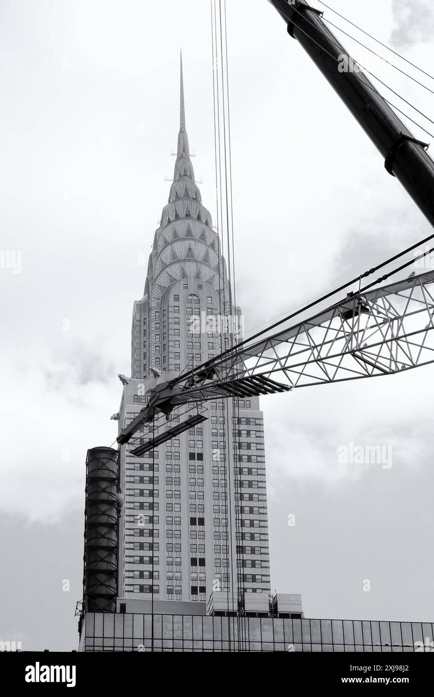 Chrysler building construction hi-res stock photography and images - Alamy