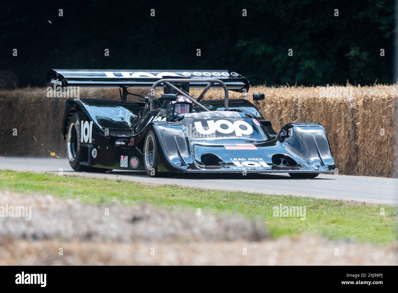 1974 Shadow-Chevrolet DN4 car driving up the hill climb track at the ...