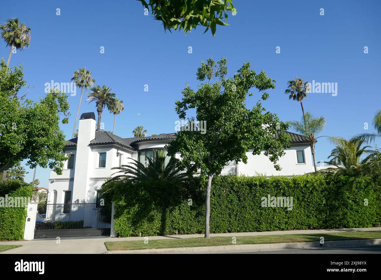 Beverly Hills, California, USA 16th July 2024 Actor Bert Lahr Former ...