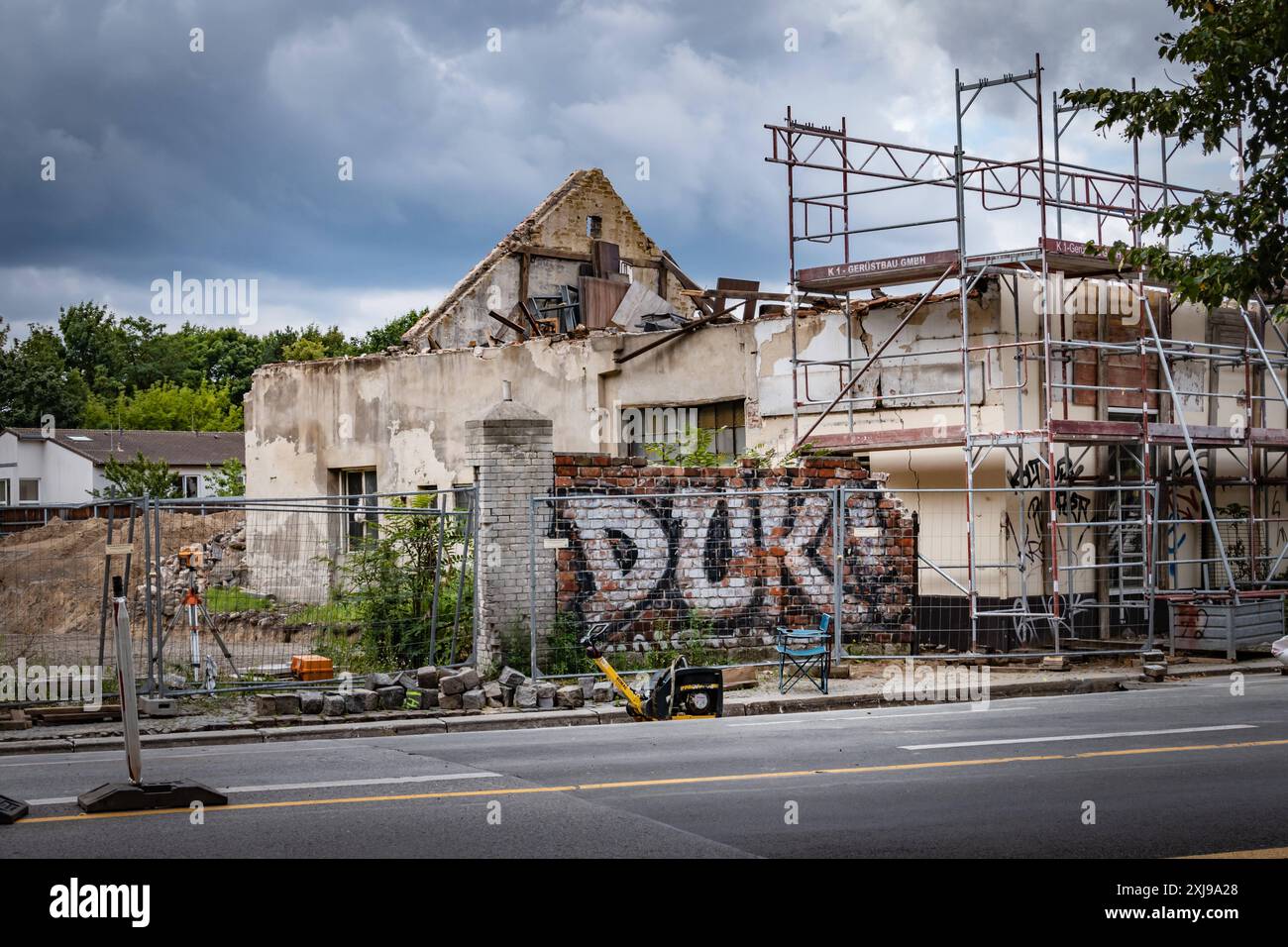 Berlin Reinickendorf OT Wittenau der ehemalige Kaisers / REWE ...