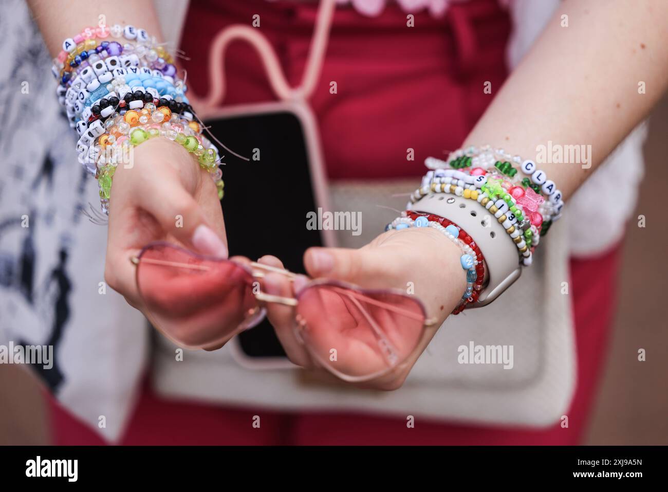 Gelsenkirchen, Germany. 17th July, 2024. Fans wait with ribbons at the ...