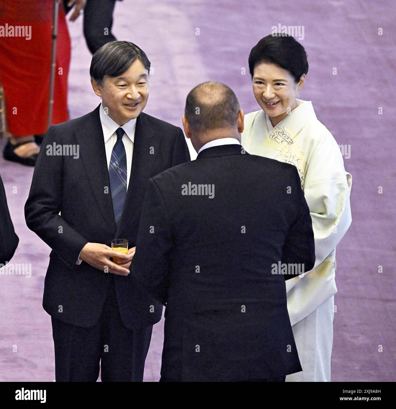 Japanese Emperor Naruhito and Empress Masako meet with leaders of the ...