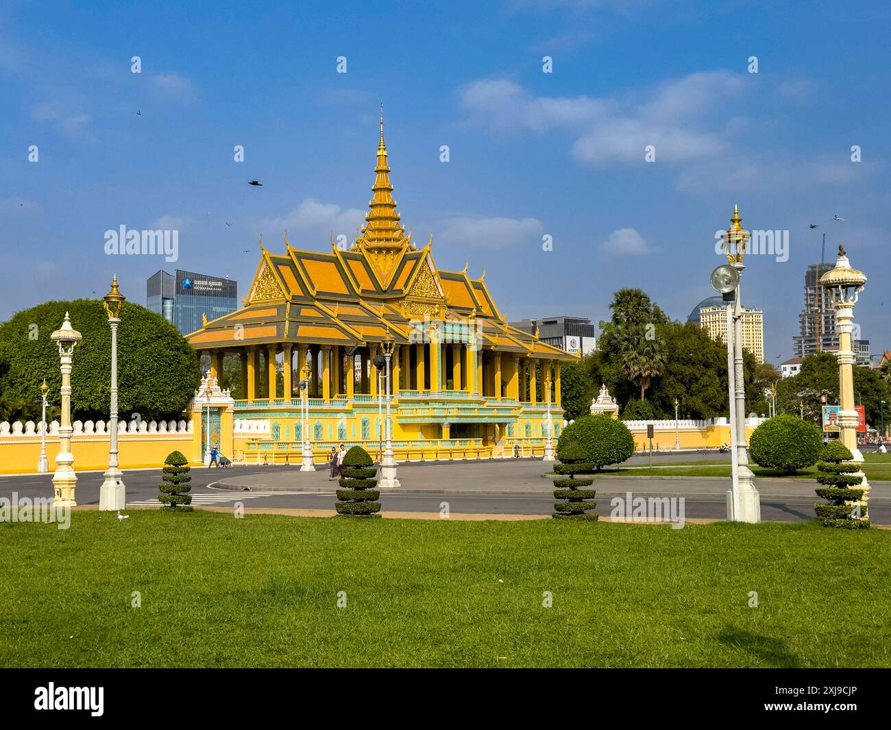 Exterior view of the Royal Palace grounds in Phnom Penh, Cambodia ...