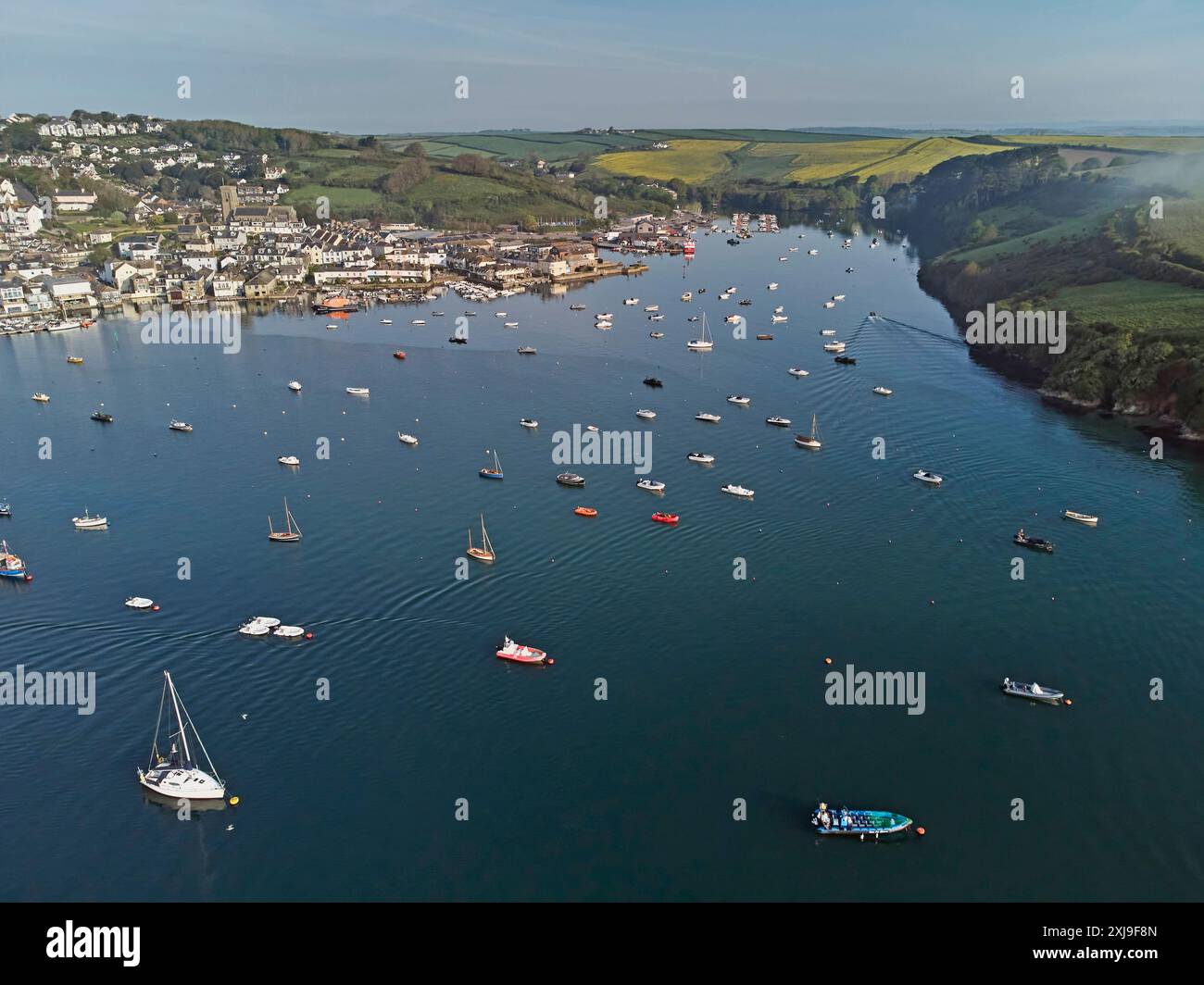 Salcombe stadt hi-res stock photography and images - Alamy
