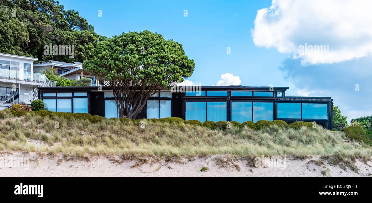 Coastal batches hi-res stock photography and images - Alamy