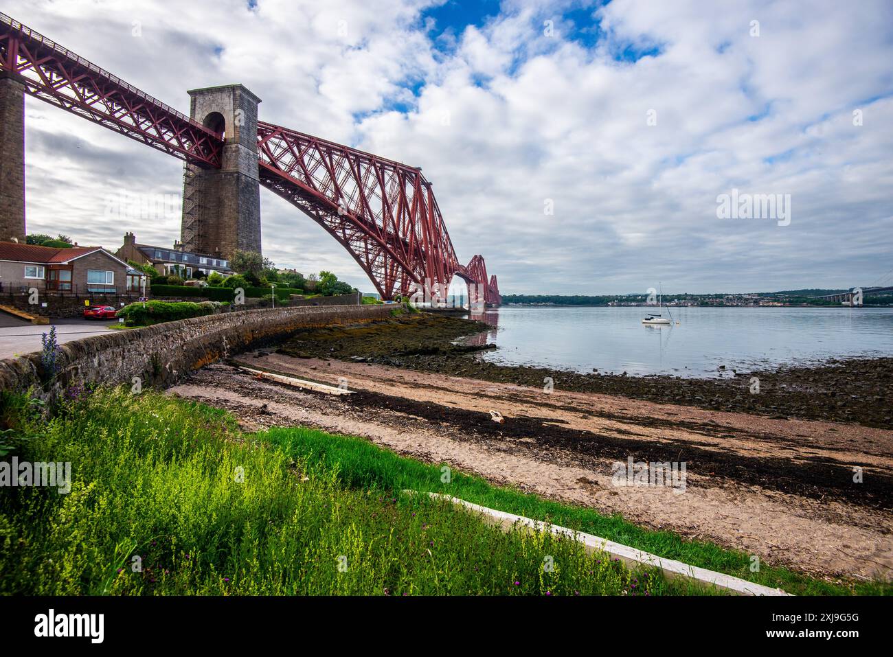 The Forth Bridge from North Queensferry Stock Photo - Alamy