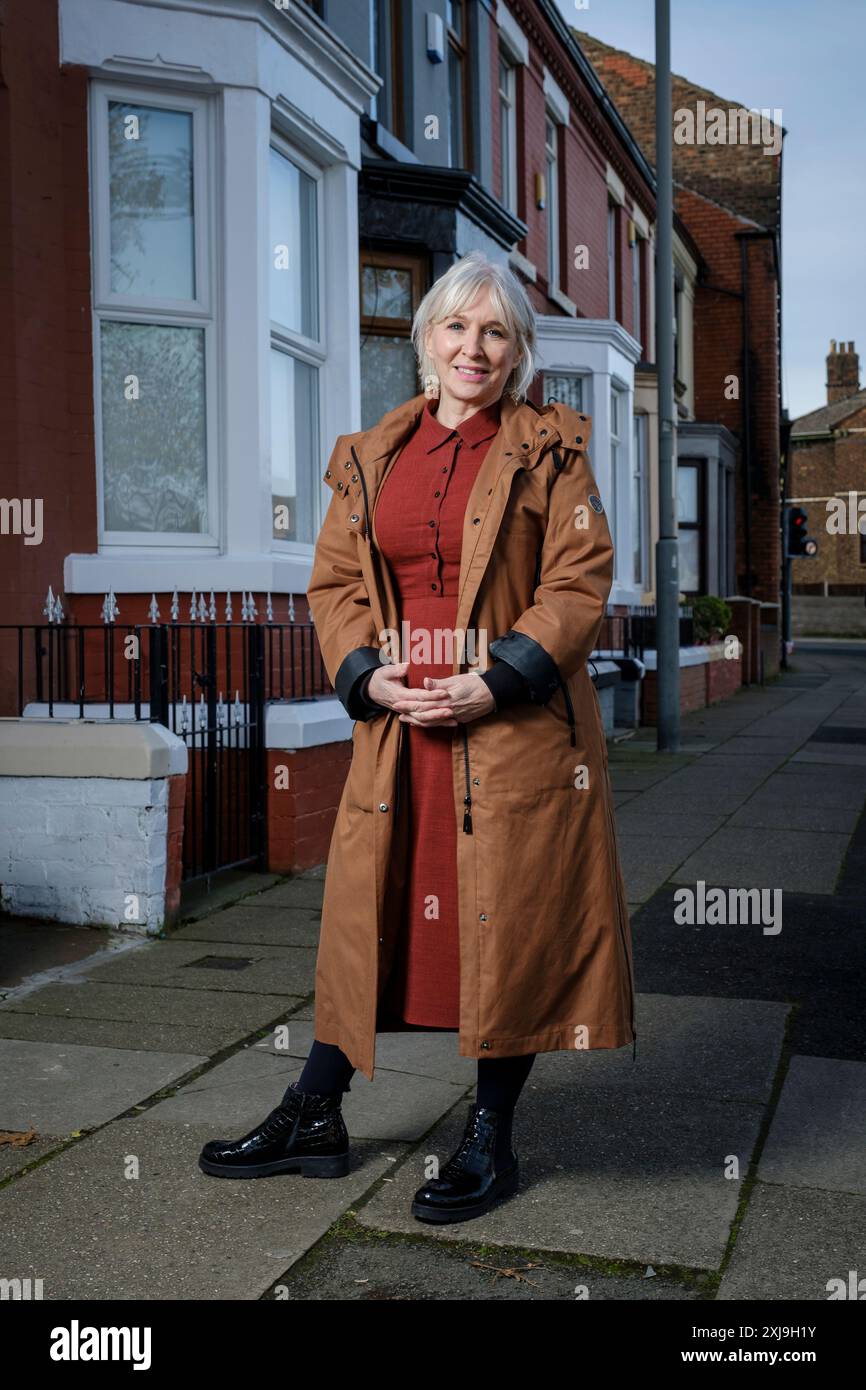 Nadine dorries celebrity hi-res stock photography and images - Alamy