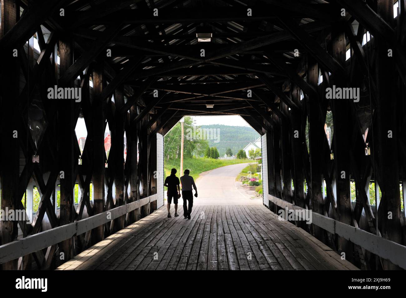 Brucke canada hi-res stock photography and images - Alamy