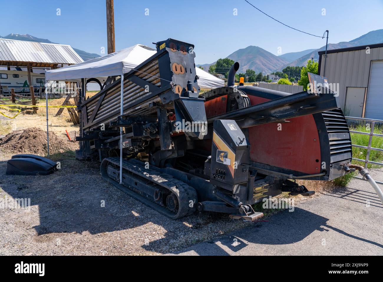 Installing underground conduit hi-res stock photography and images - Alamy
