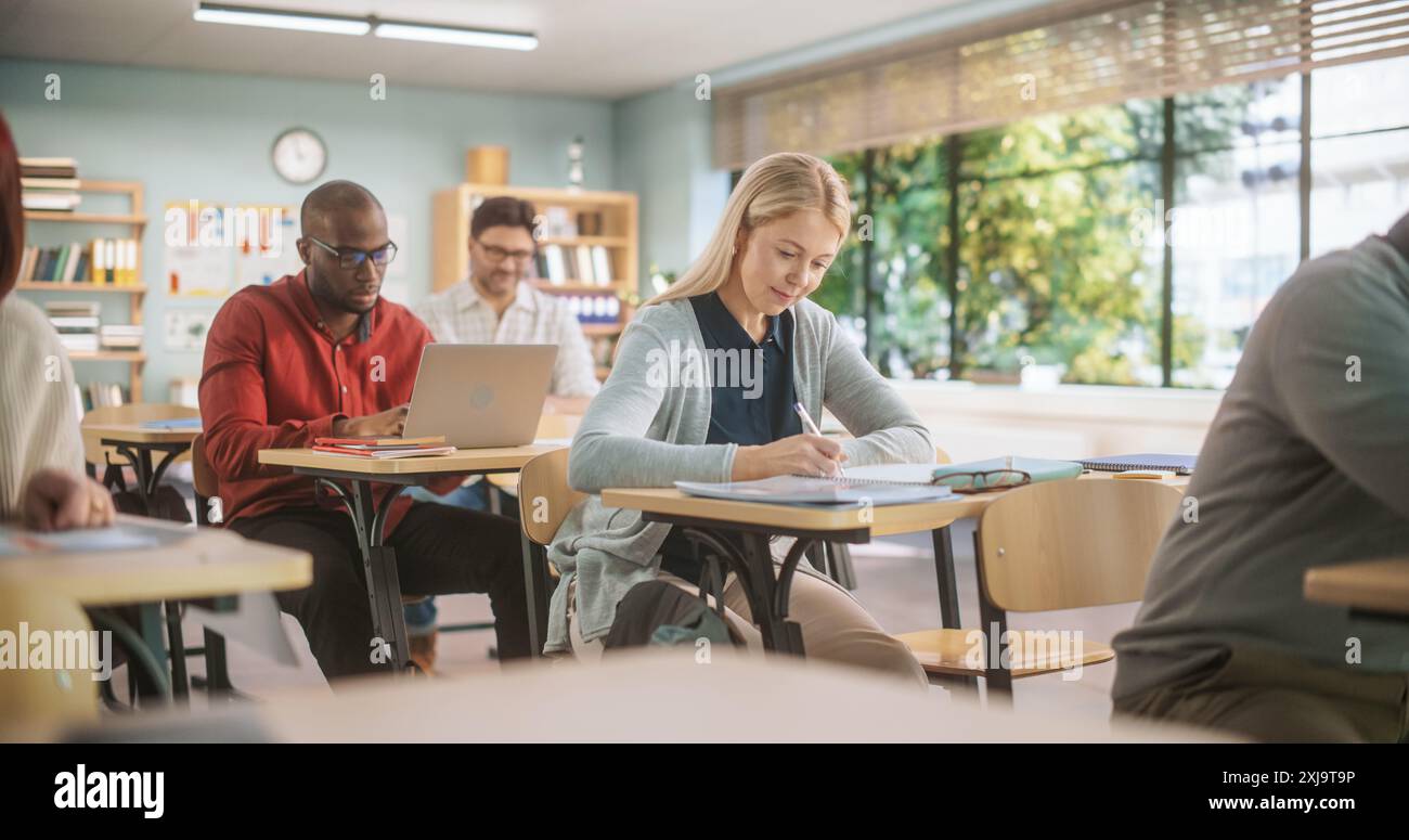 Writing group evening class hi-res stock photography and images - Alamy