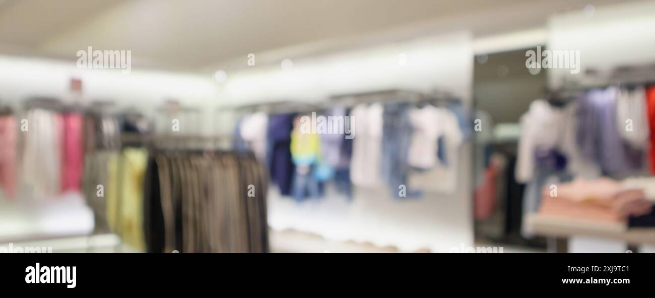 Shopping mall display window light hi-res stock photography and images ...