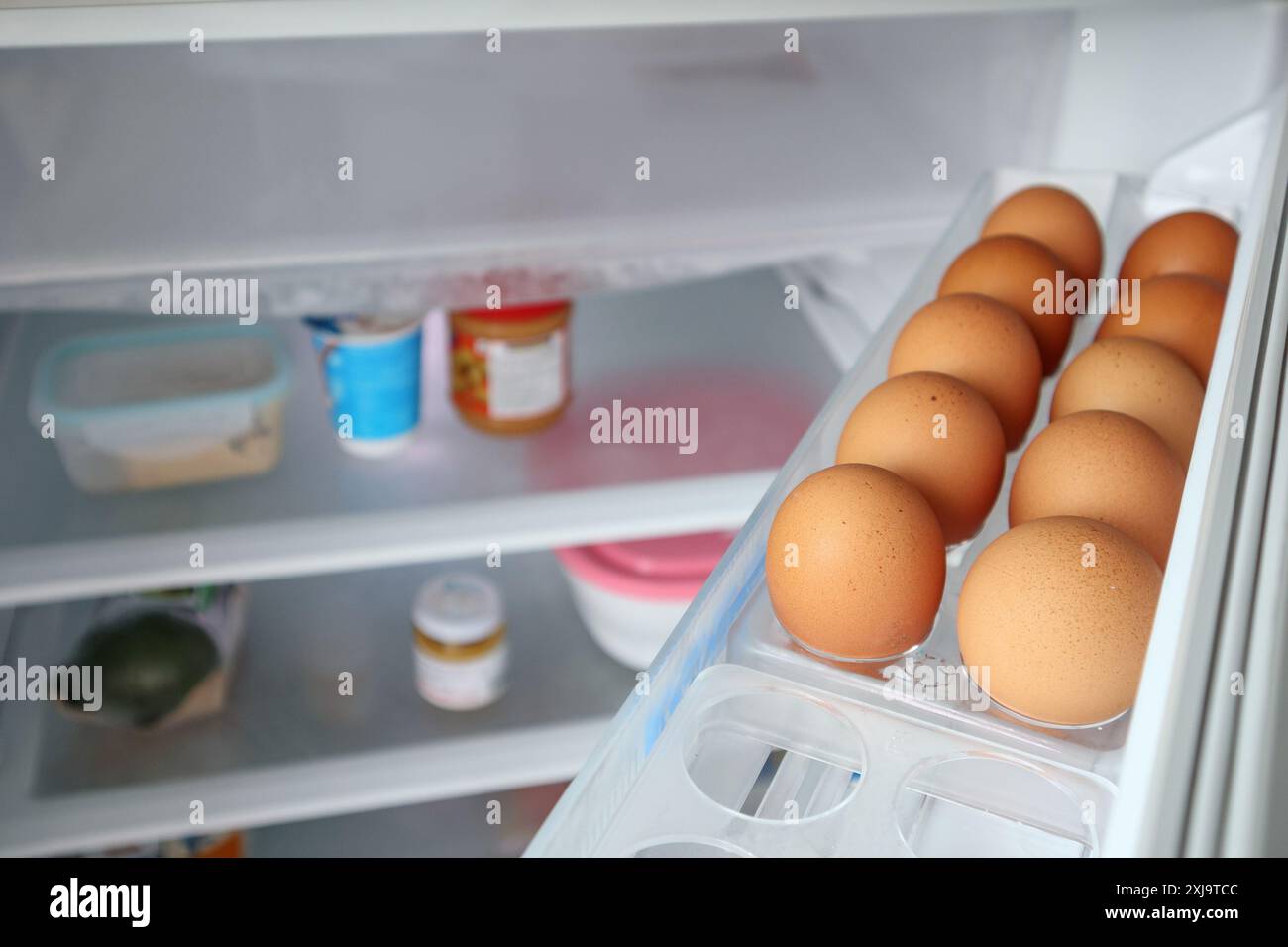 Refrigerator shell hi-res stock photography and images - Alamy