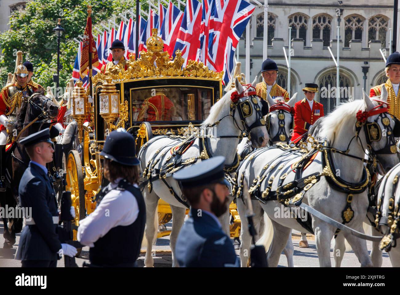 London, UK. 17th July, 2024. The King and Queen travel to Parliament ...