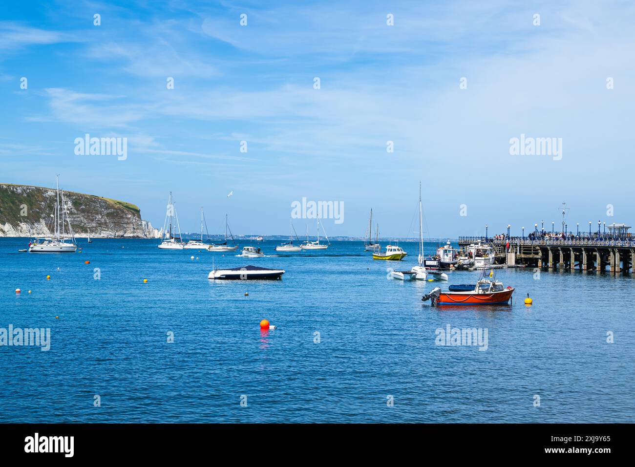 Swanage Pier and yachts and boats on Swanage Bay, Swanage, Dorset ...