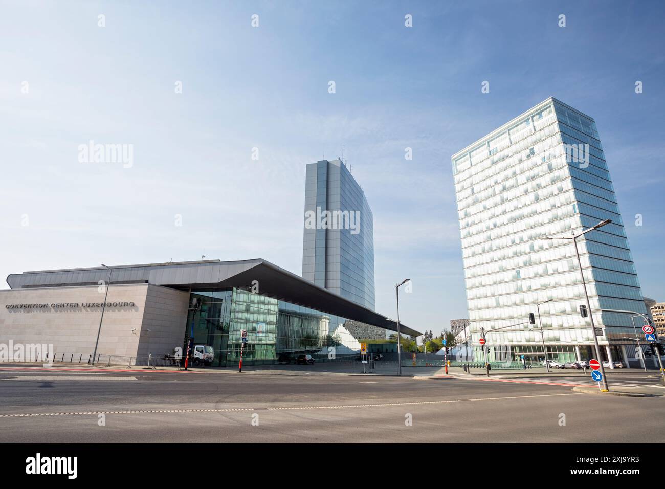 Convention zentrum hi-res stock photography and images - Alamy