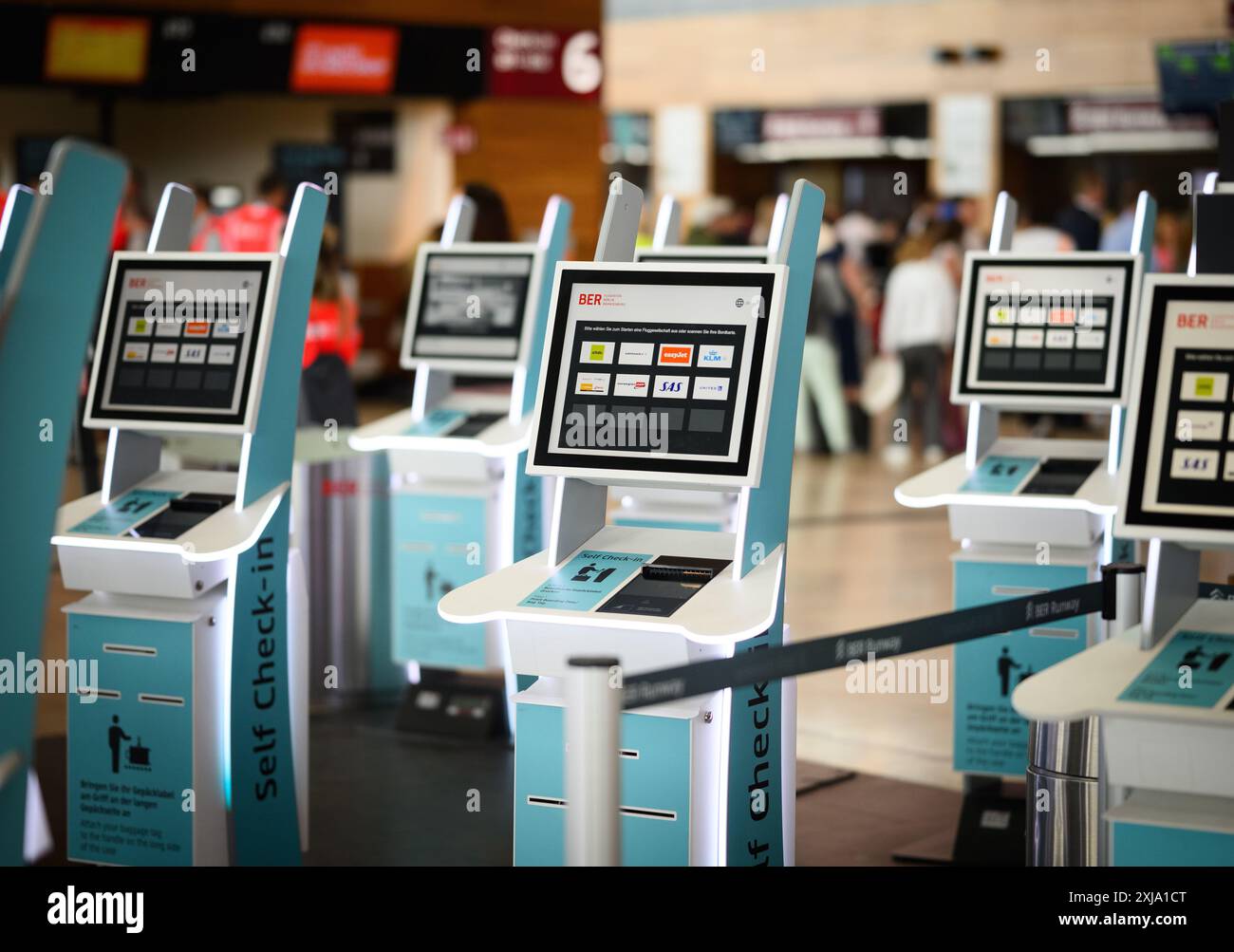 Systemation hi-res stock photography and images - Alamy