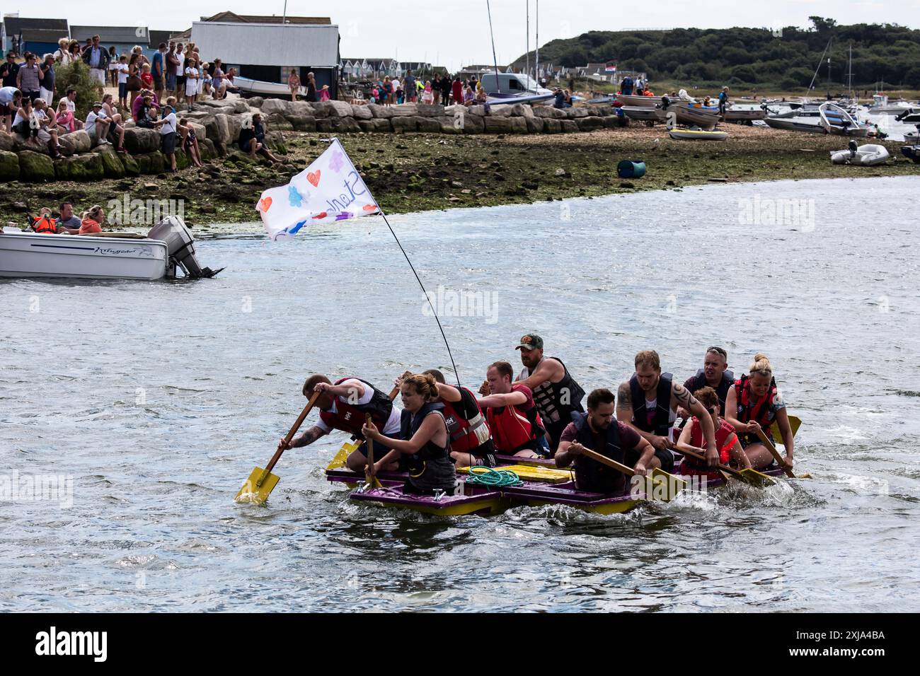 Family fun day raft race hi-res stock photography and images - Alamy