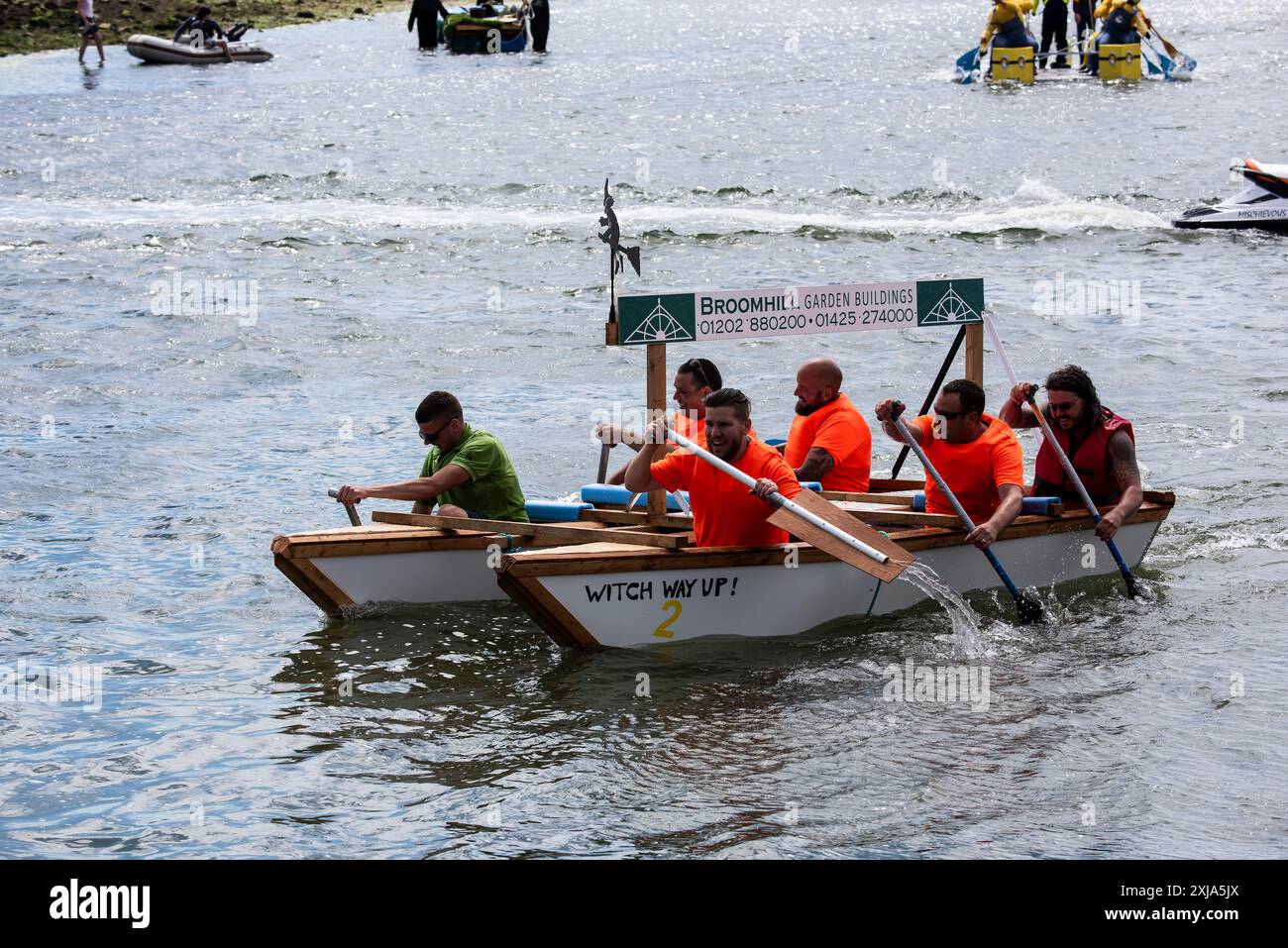Family fun day raft race hi-res stock photography and images - Alamy