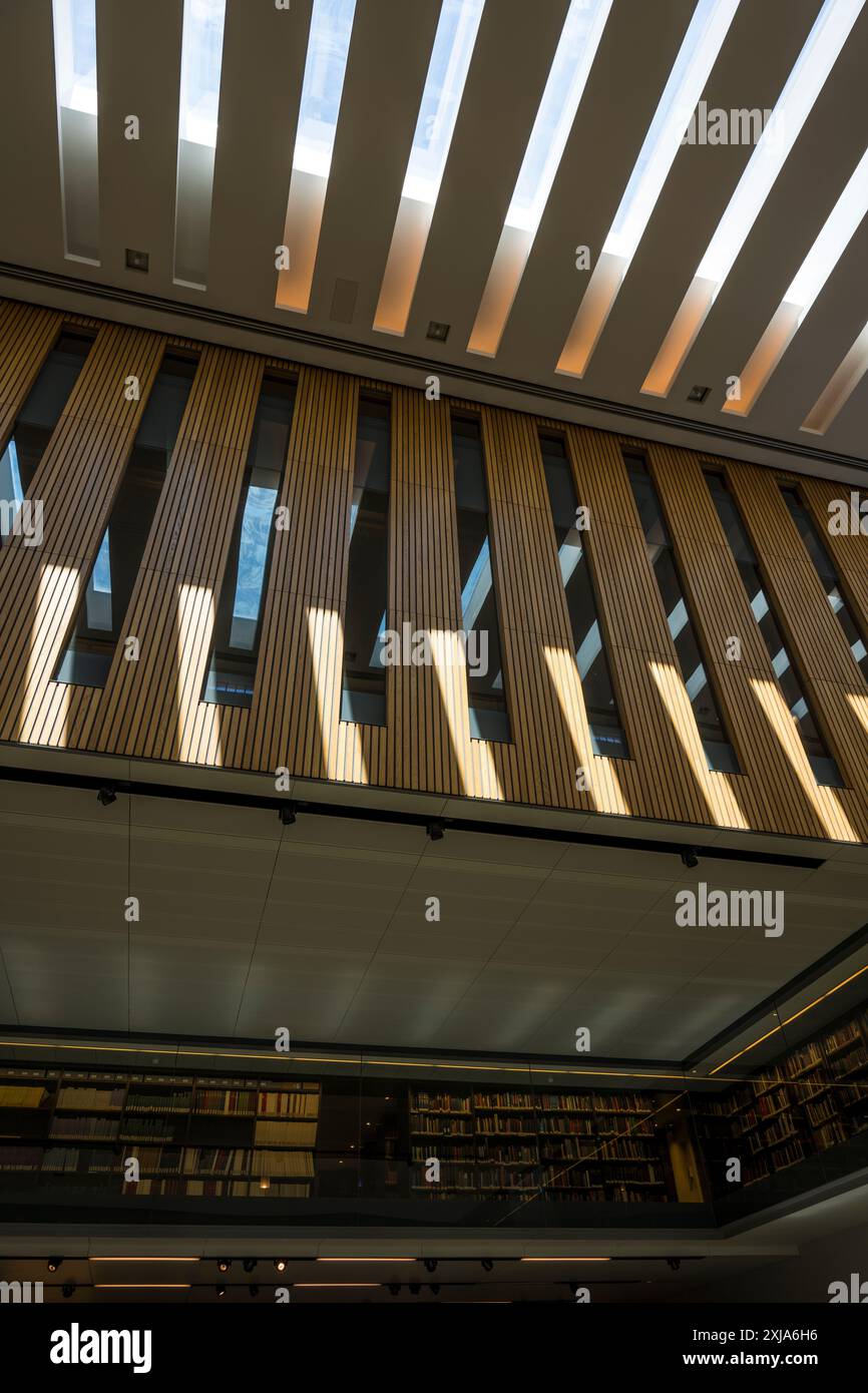 Inside of the Western Library, Western Library, University of Oxford ...