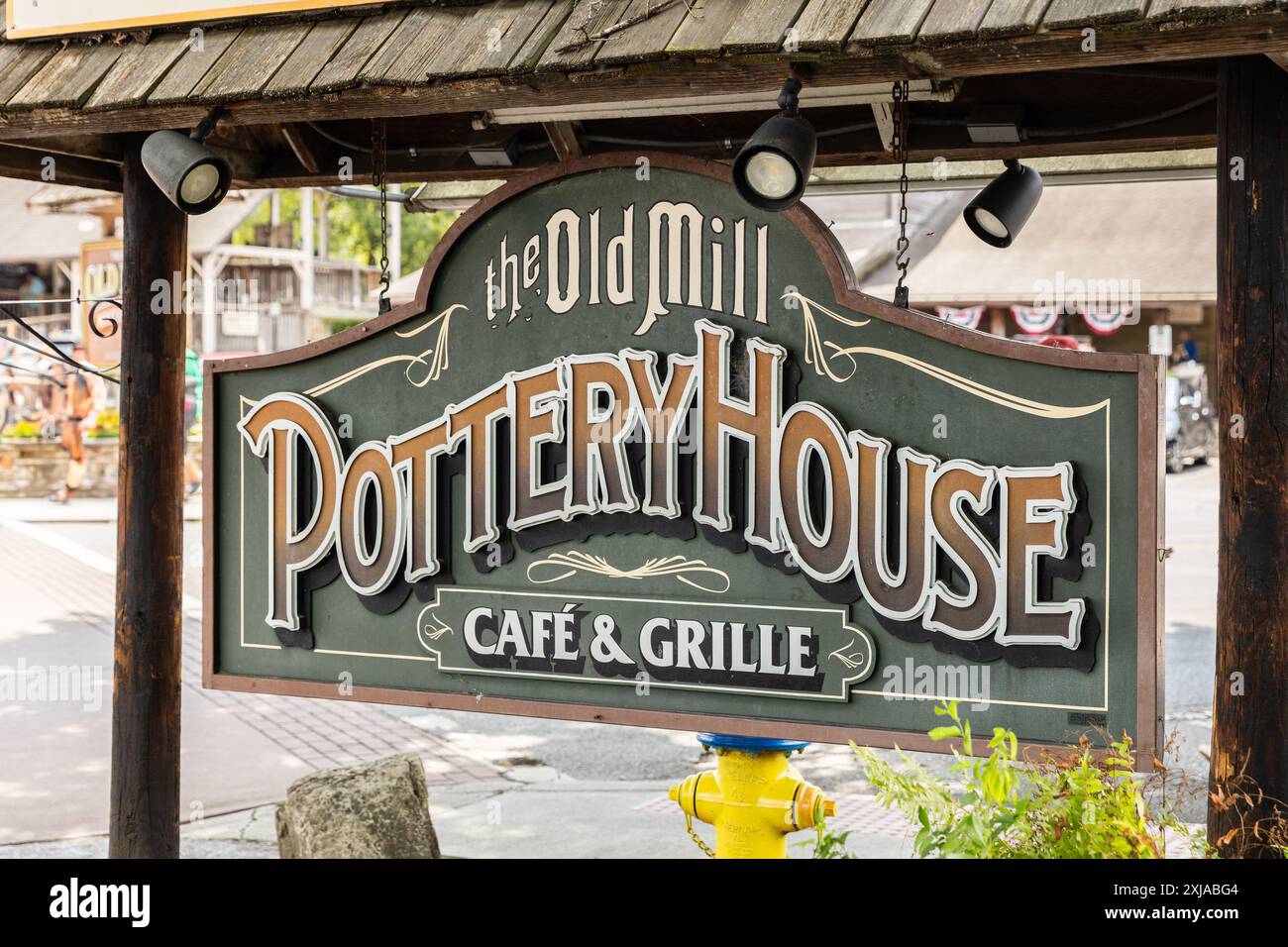 The Old Mill Pottery House Cafe and Grille is a family restaurant with ...