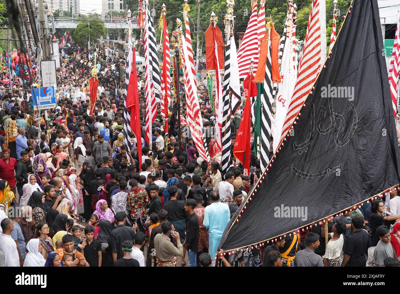 Dhaka, Dhaka, Bangladesh. 17th July, 2024. Today 17 July 2024, during ...