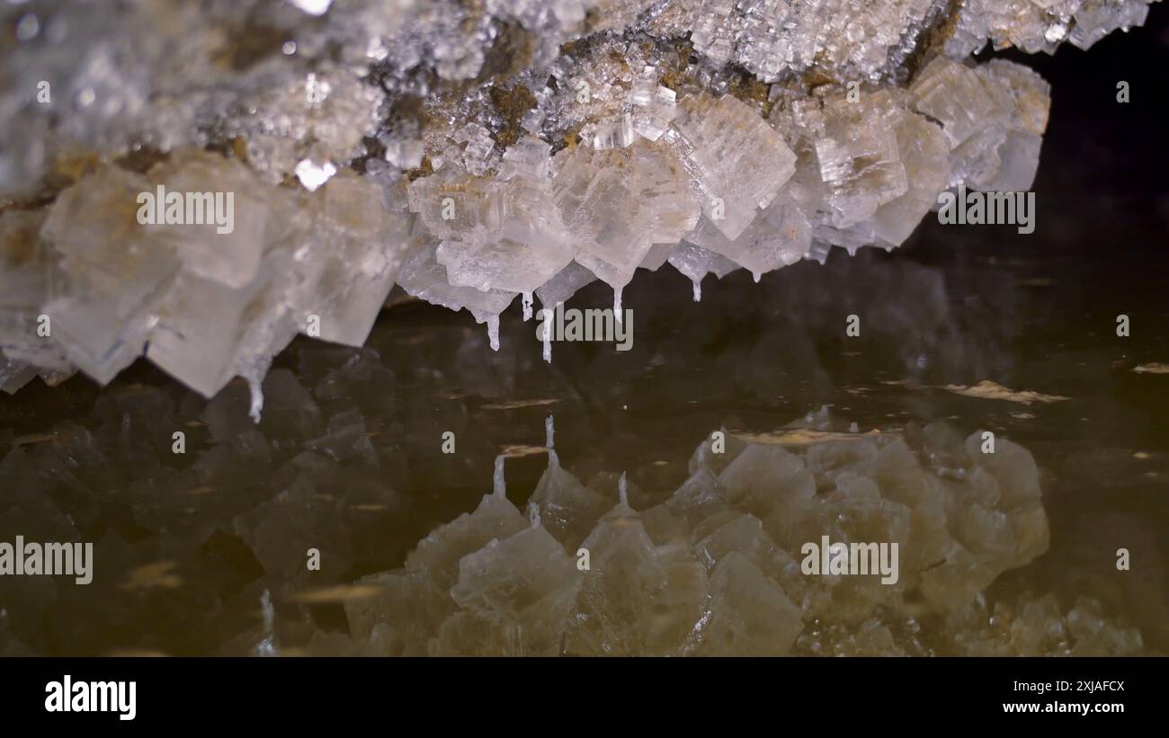 Crystalized salt in the interior of a Salt cave in Mount Sodom, Dead ...