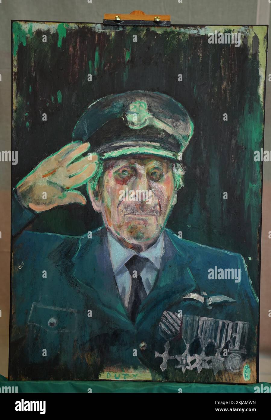 Paintings on display as the last known Battle of Britain pilot, Group ...