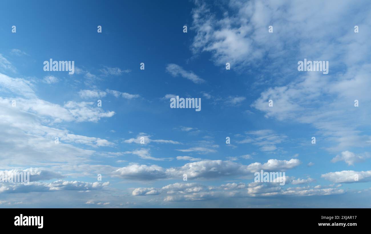 Timelapse. Formation cloud sky scape. Various layers of clouds move in ...