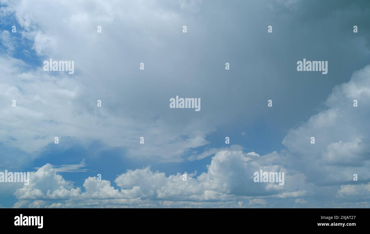 Time lapse moving dark rain hi-res stock photography and images - Alamy