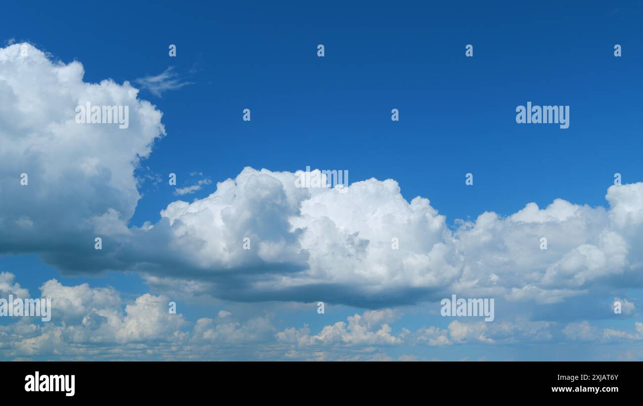 Time lapse movement rain clouds hi-res stock photography and images - Alamy